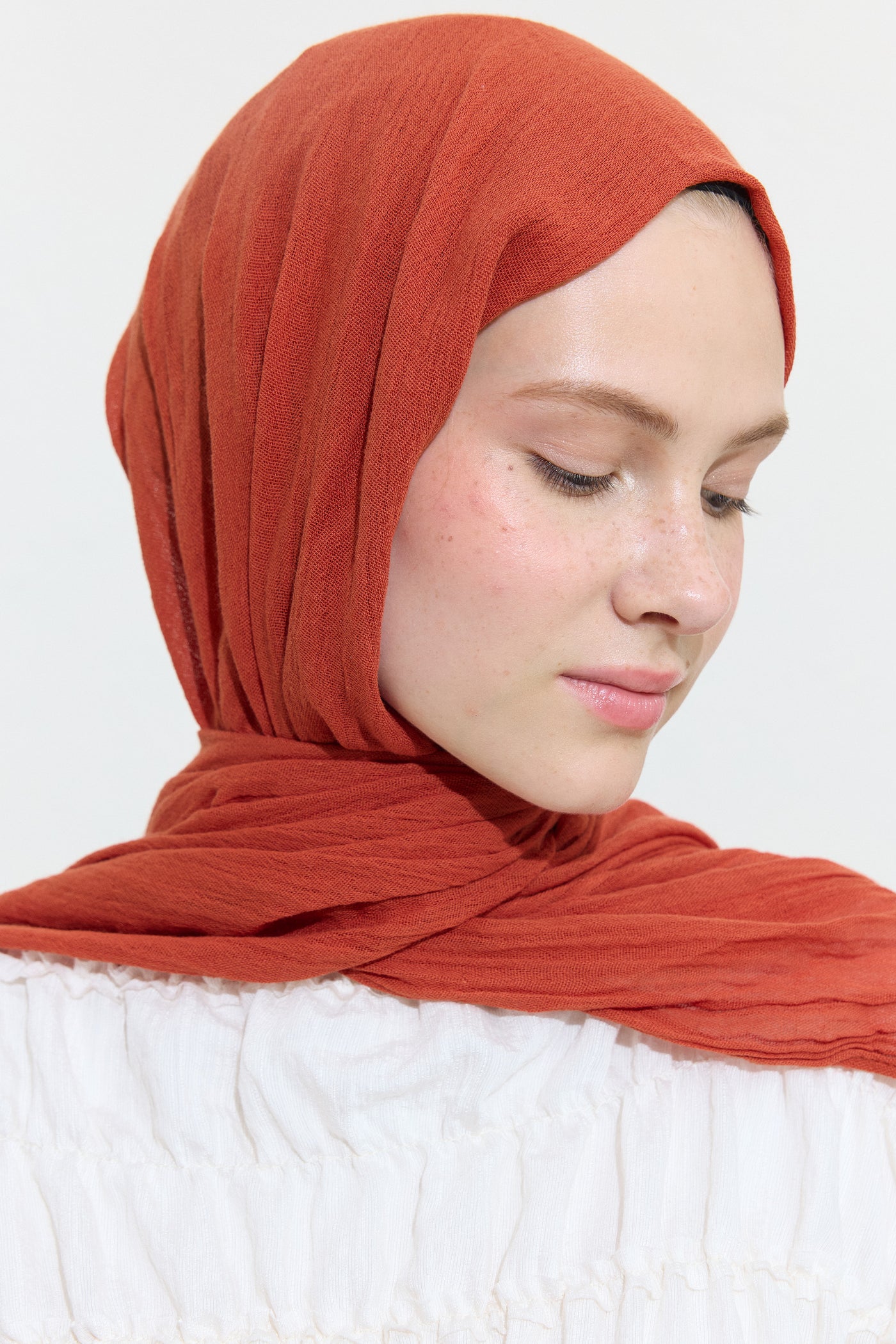 Cotton Linen Hijab Carrot Cake – Fresh Scarfs Co.